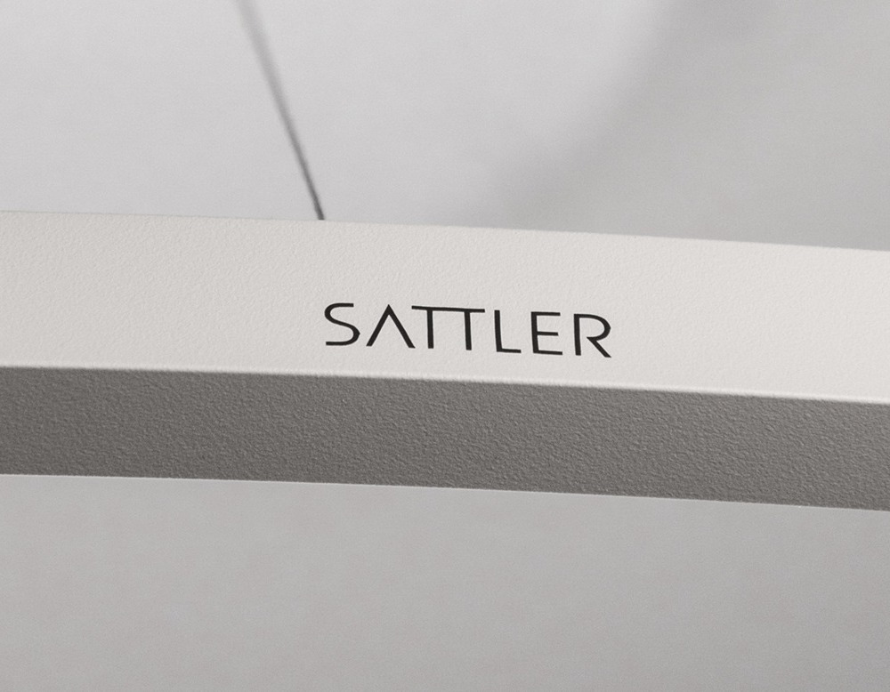 SLIM DELTA IN 892x873 – Rounded triangle as thin inward-illuminating ...