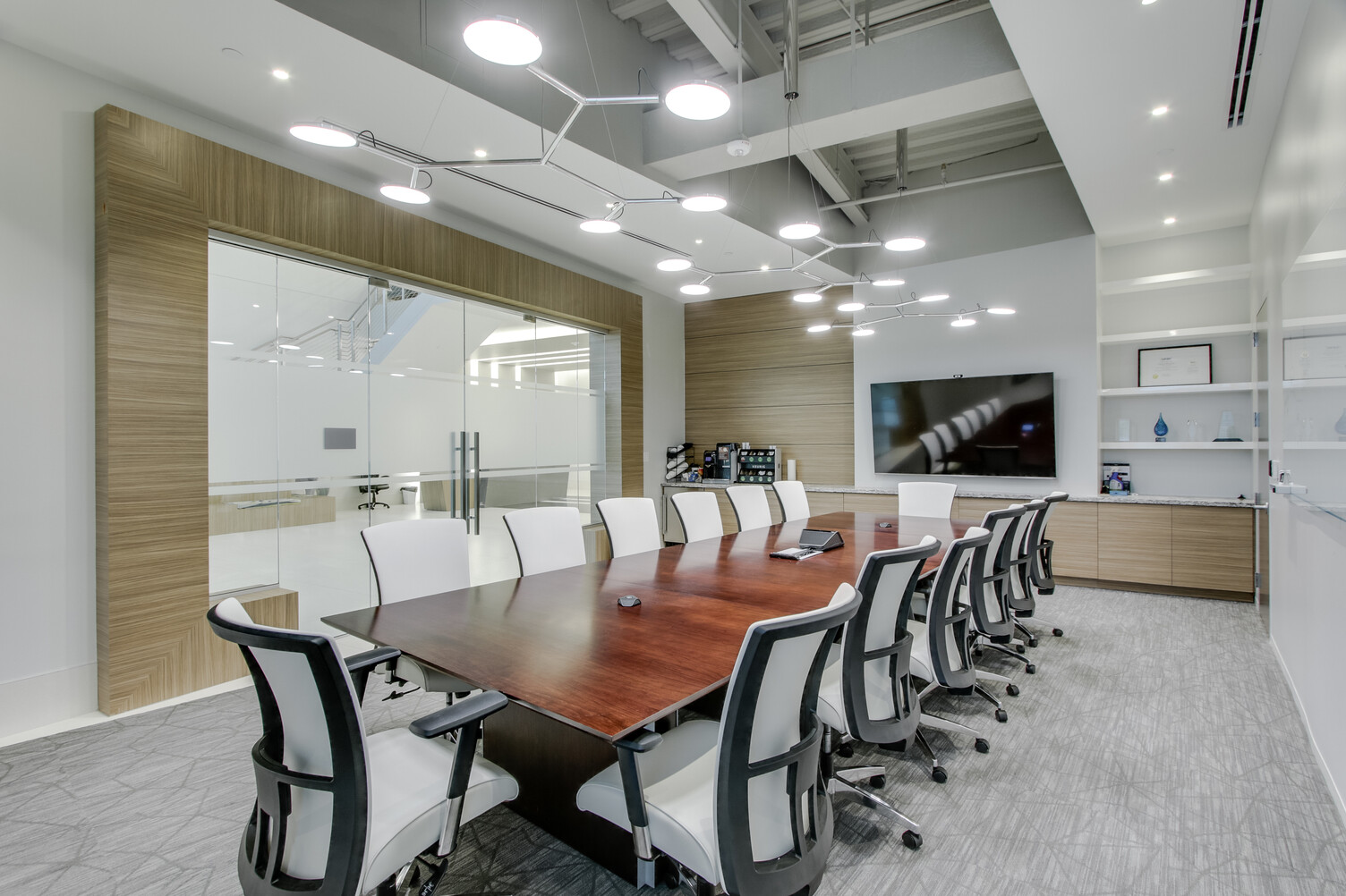 Lighting for meeting rooms & conference areas | SATTLER