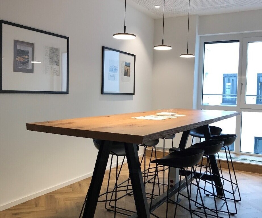 Lighting for meeting rooms & conference areas | SATTLER